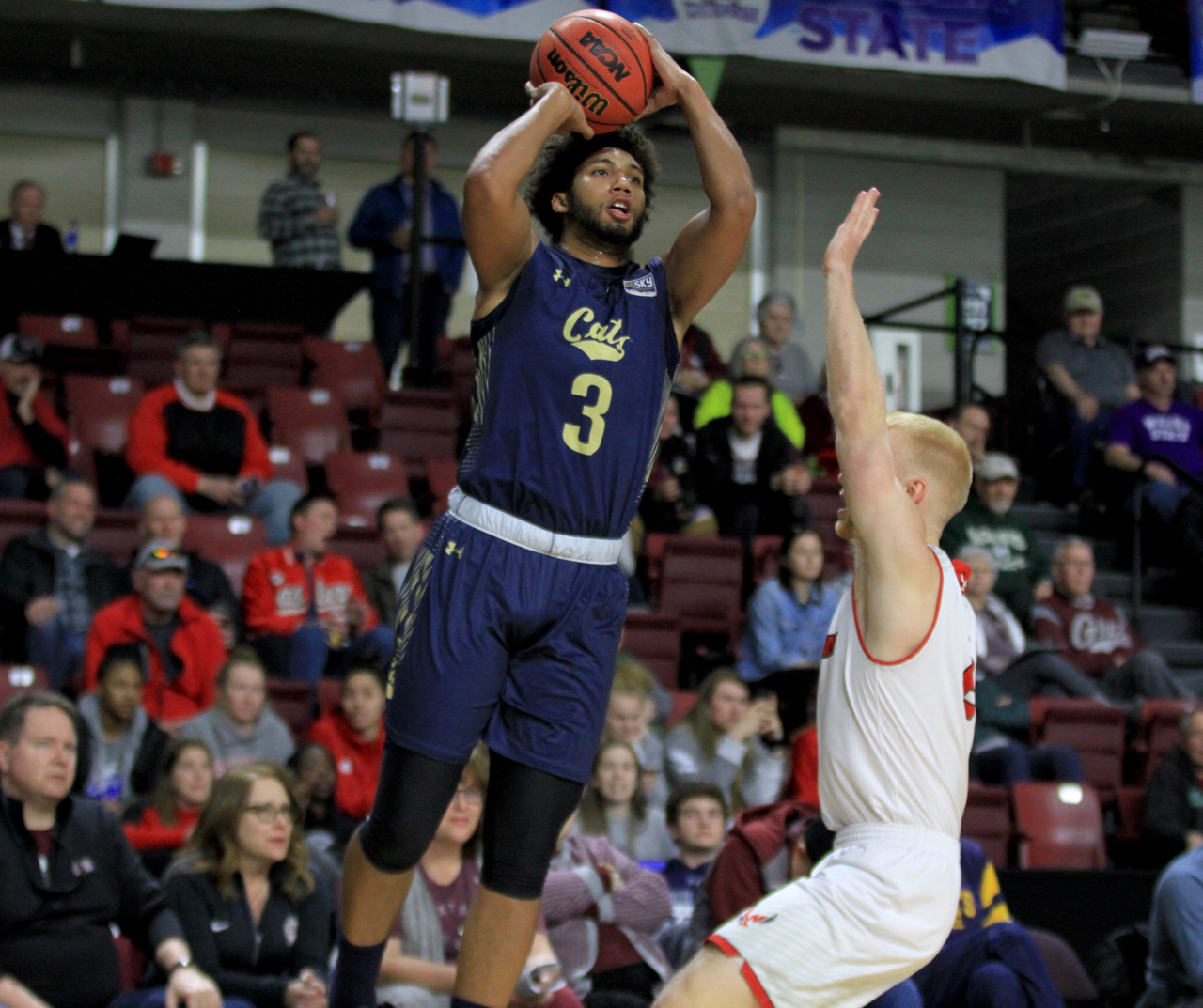 Hall, Bobcats come up short; Eastern Washington surges into semi finals ...